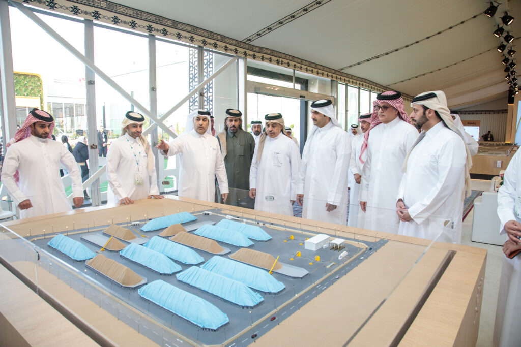 Several Ministers Visit Hassad Food’s Pavillion during “AgriteQ” to ...